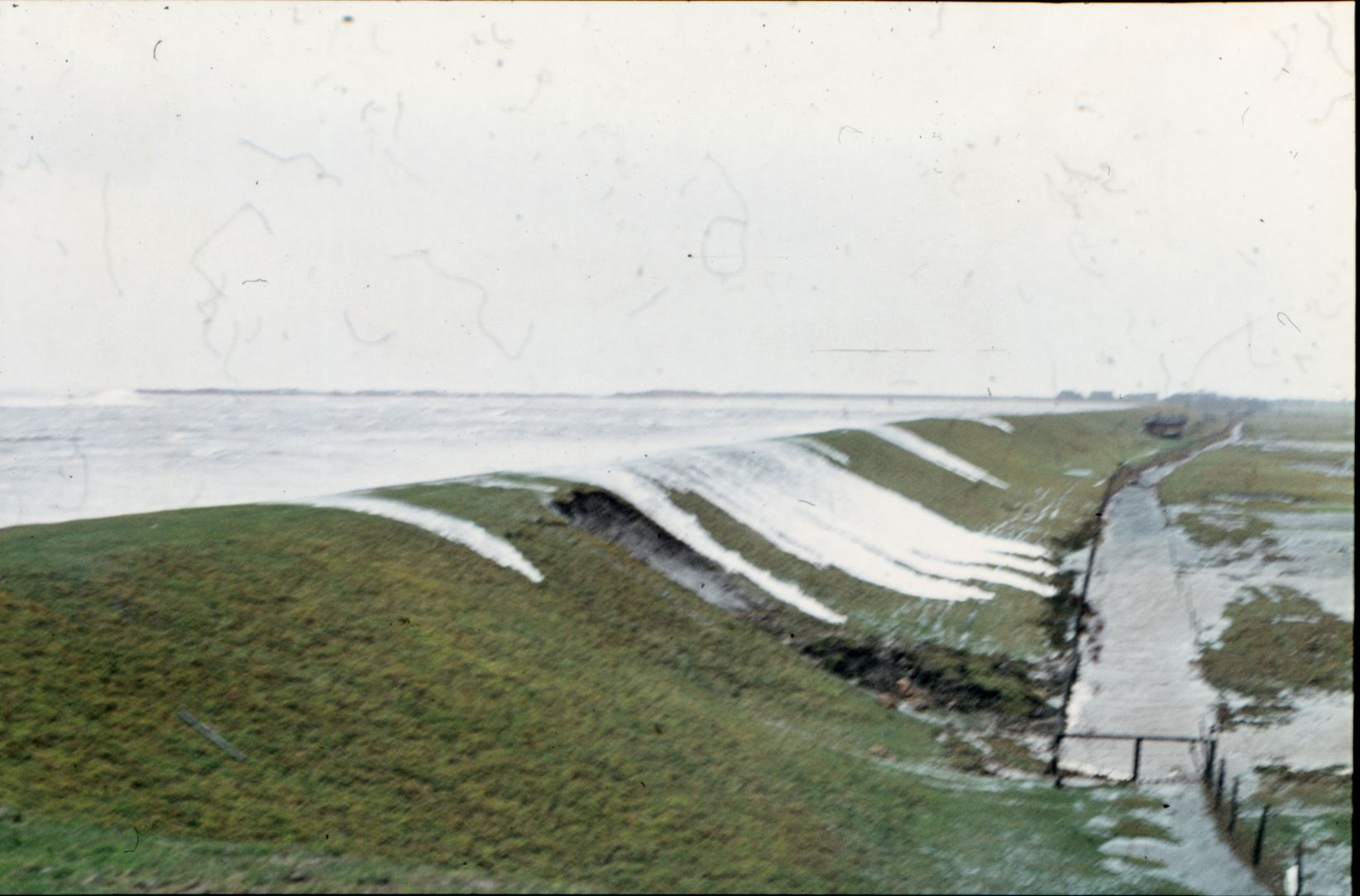 Sturmflut an der Nordsee | Sturmflut nordsee, Nordsee, Norderney